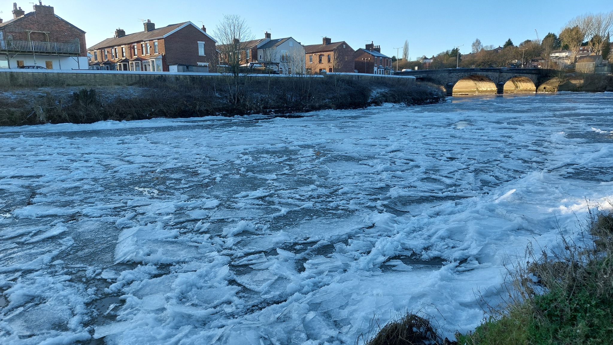 River Ribble Frozen Walton le Dale & Fishwick, January 2026